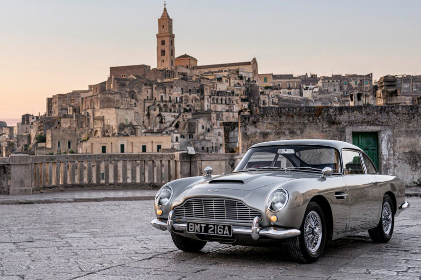 The Aston Martin DB5: The James Bond Car - ICON-ICON